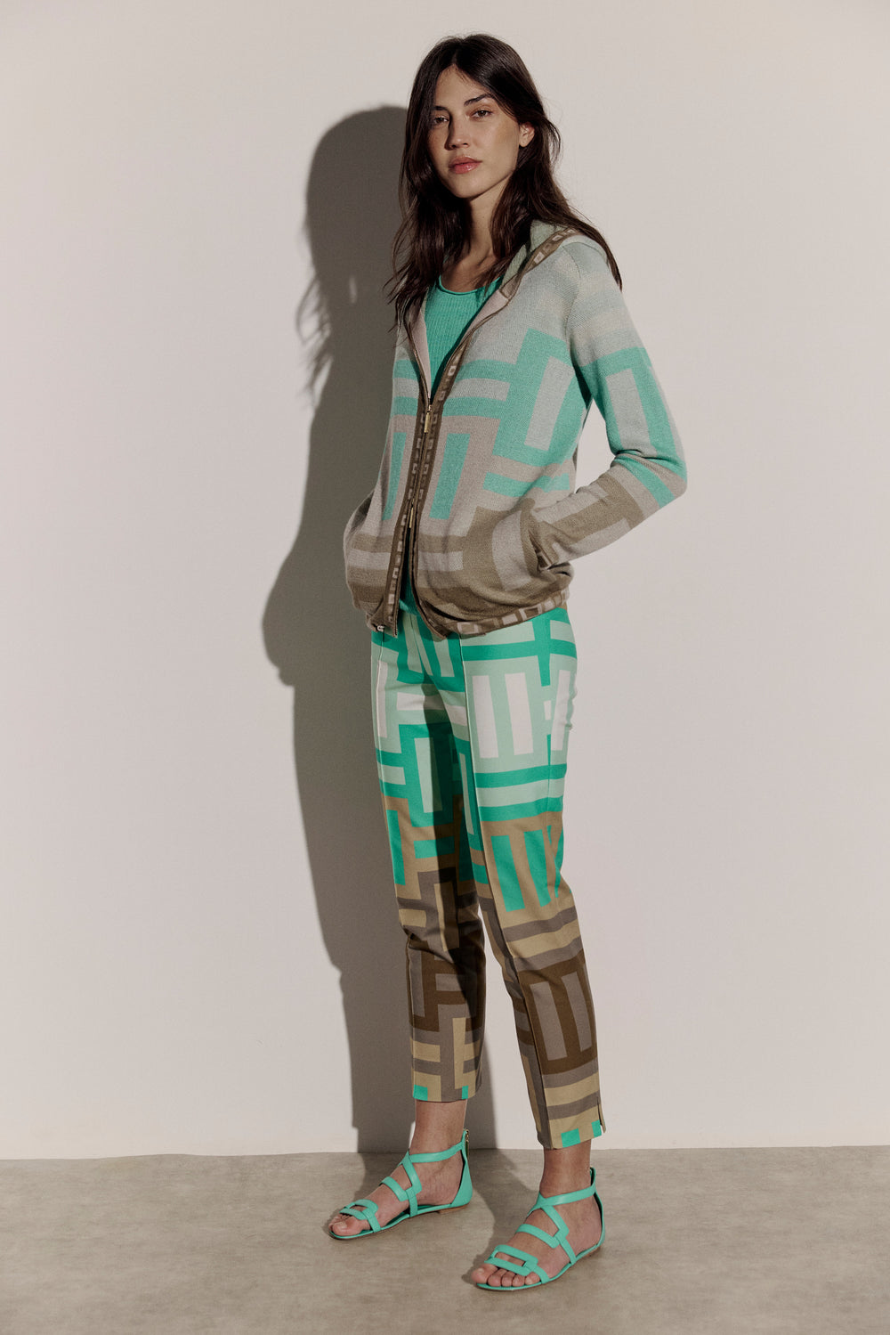 Women – Franck Namani